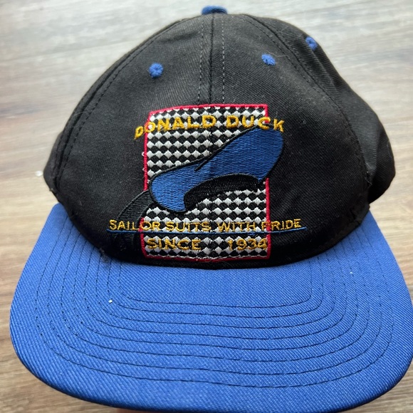 Disney | Accessories | Vintage Disney Donald Duck Hat | Poshmark